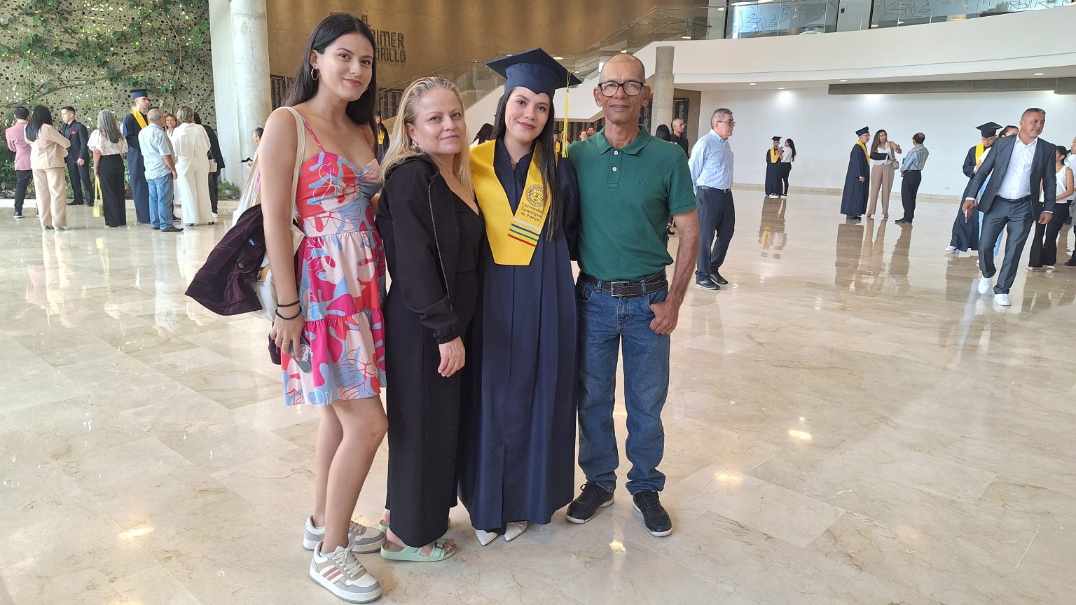 Pammela Caicedo: una vida entre la naturaleza y el aula - Gestión de la ...