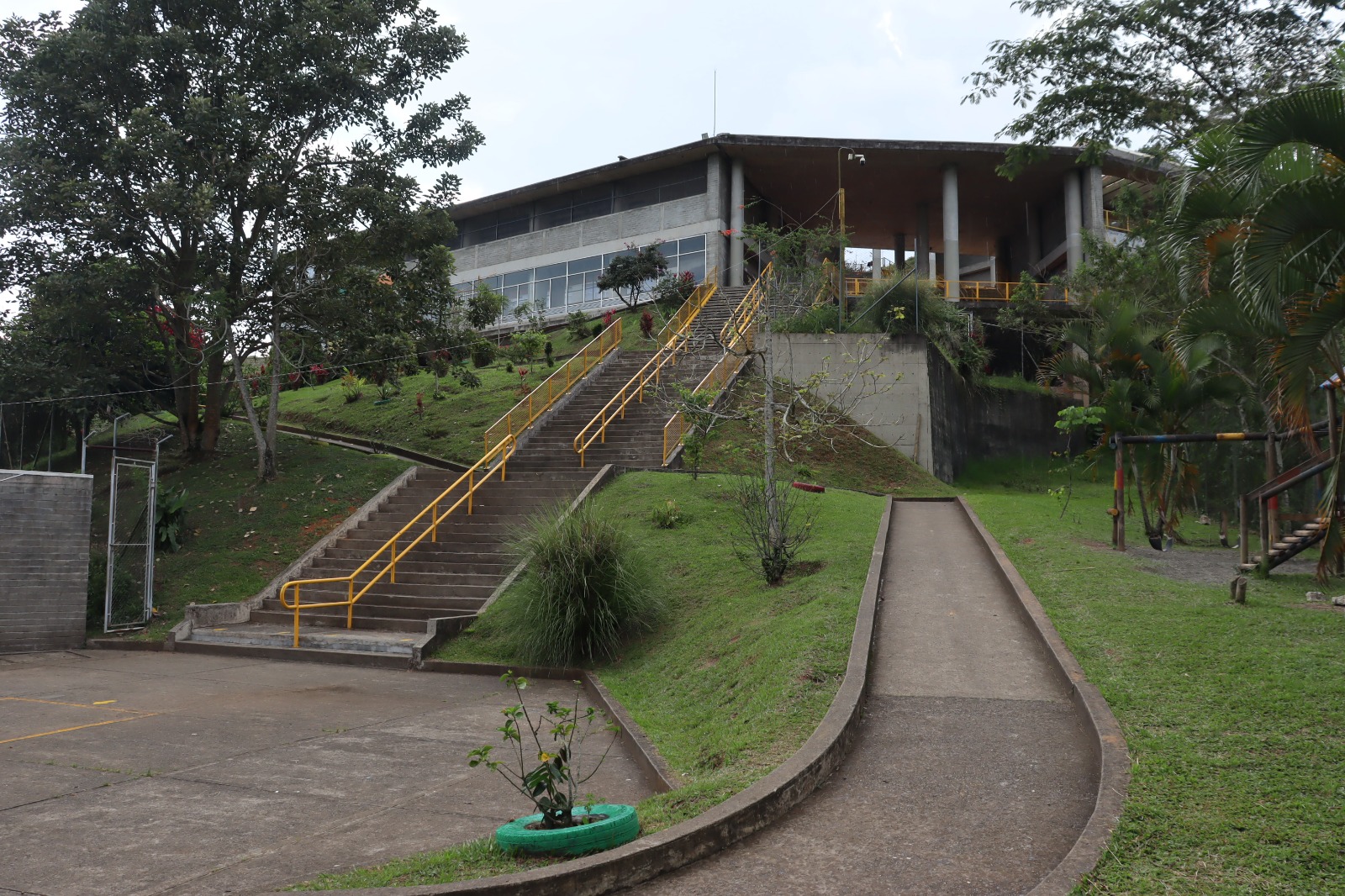 La alianza educativa UTP – SUEJE, fortalece el futuro de más de 3.500 ...